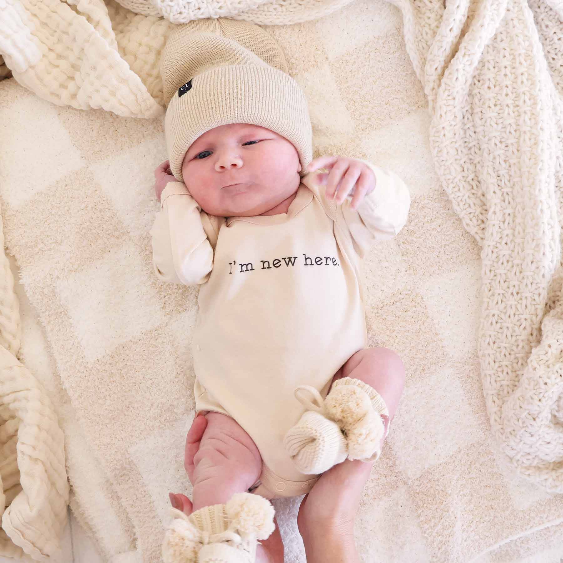 I'm New Here Long Sleeve Graphic Bodysuit | Natural – Caden Lane